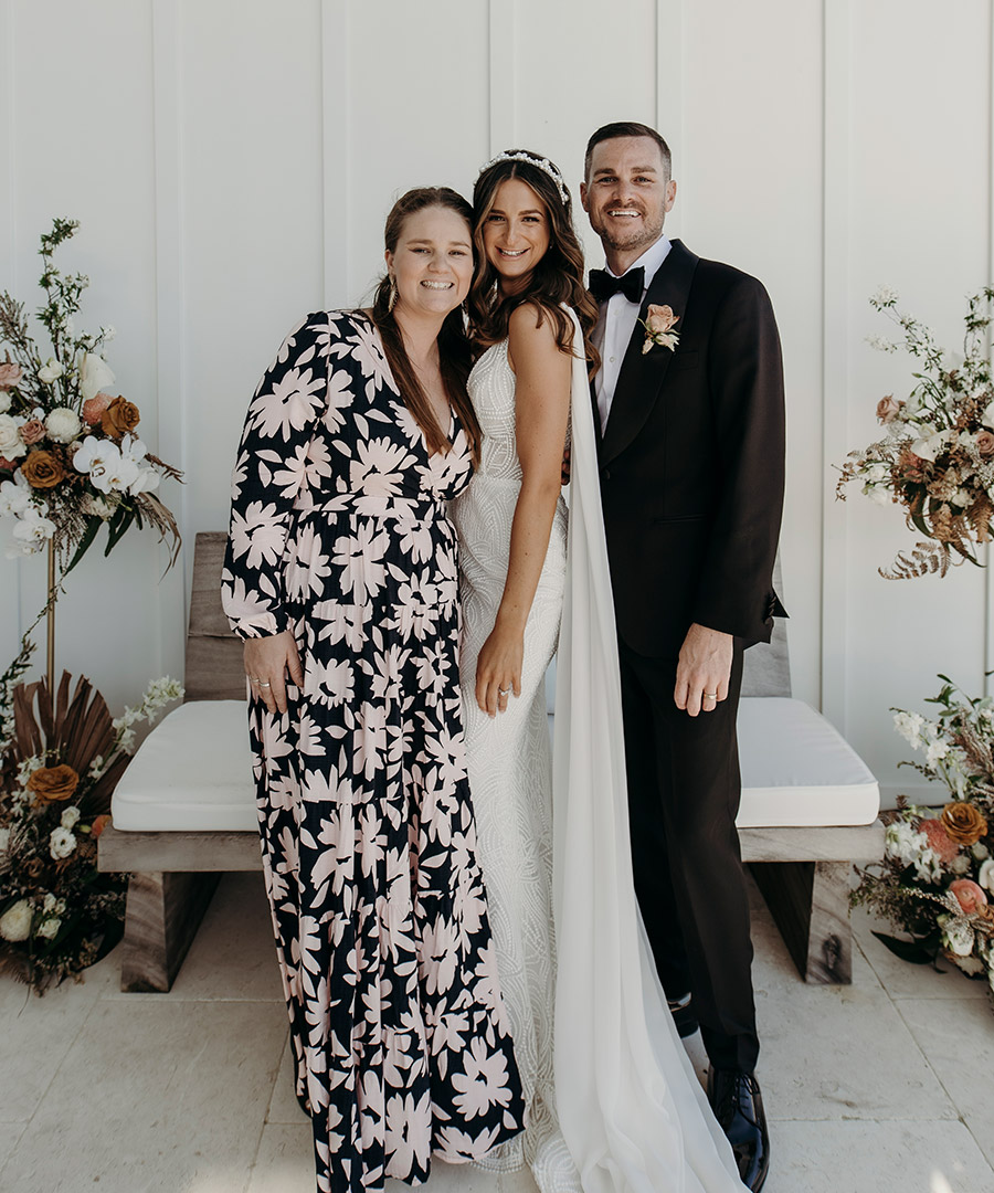 About | Sarah Chippindale | Wedding Celebrant | Port Stephens